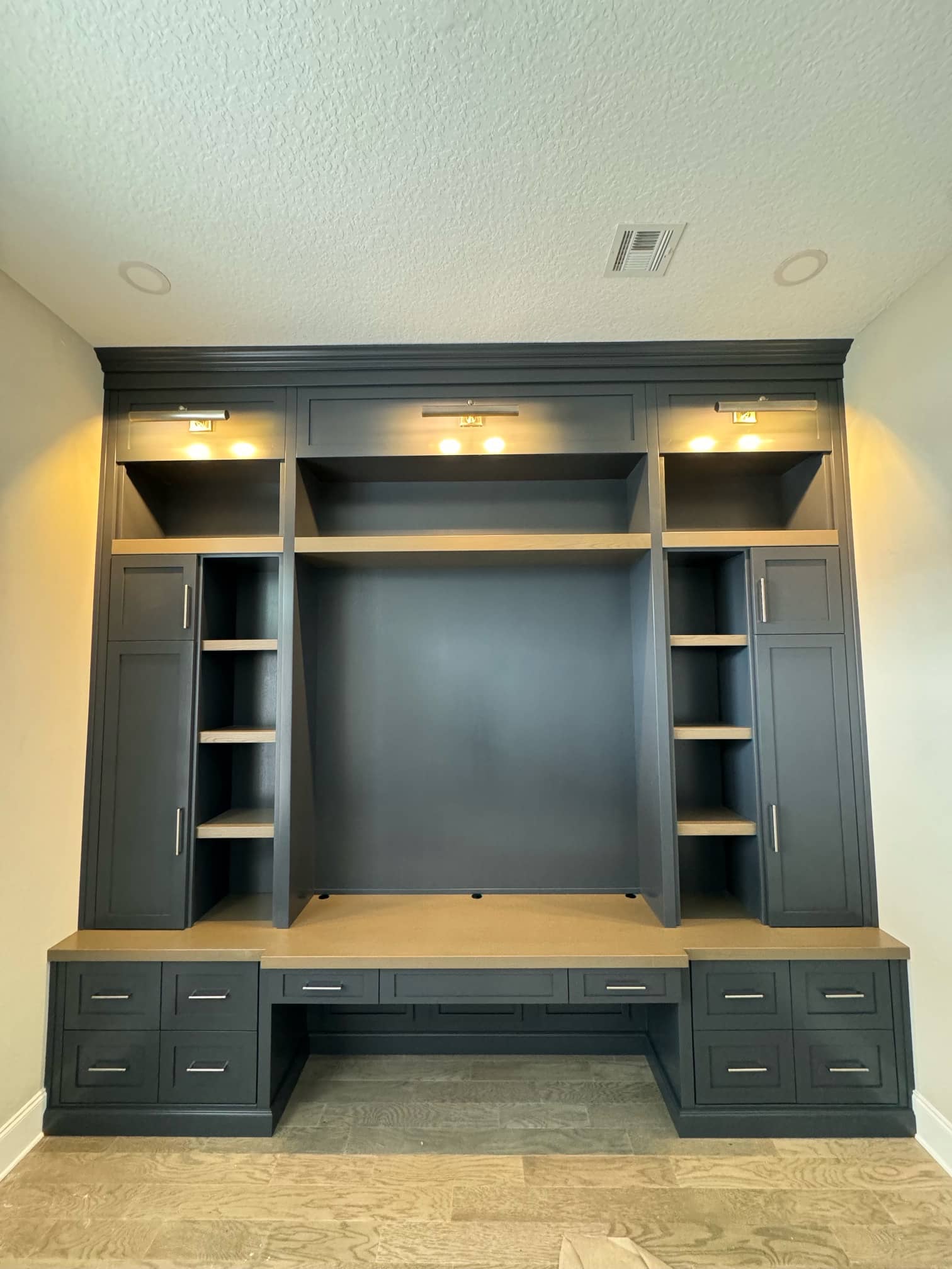 Custom Office Unit - Furniture Design Gallery